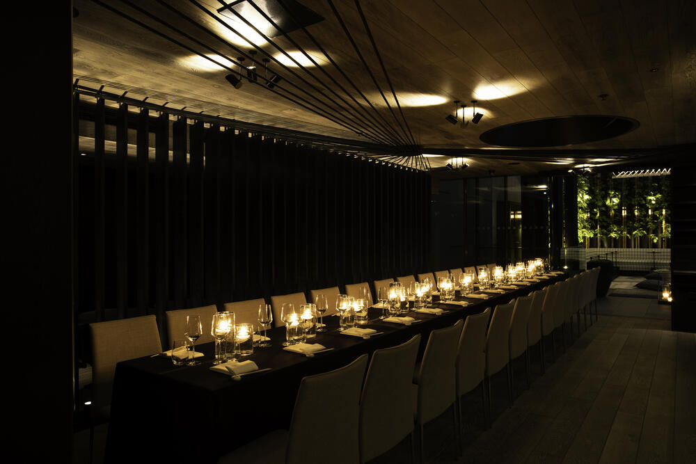 A journey from East to West at The 8 at The Londoner