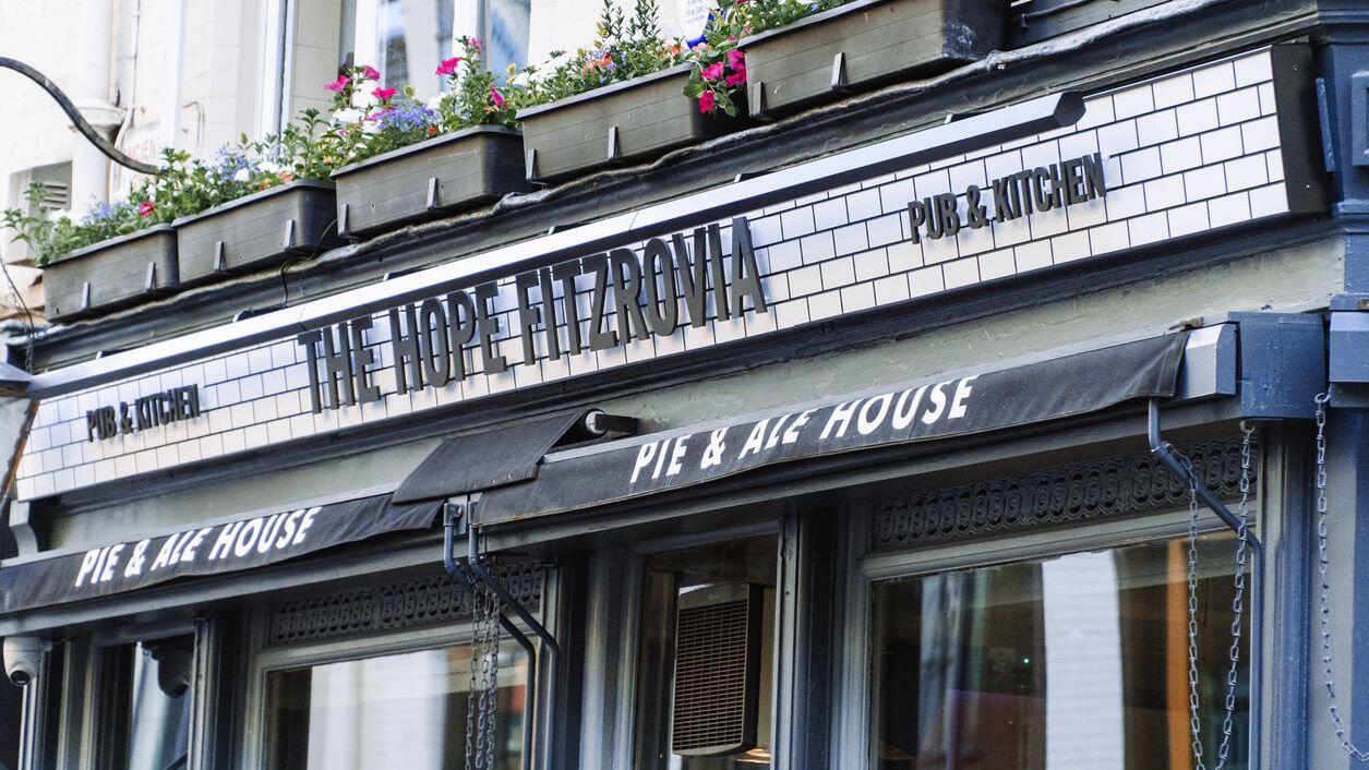 Pubs to eat the best Sunday roasts right now!