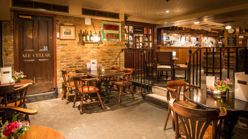 Top 10 Wine Bars to visit in London